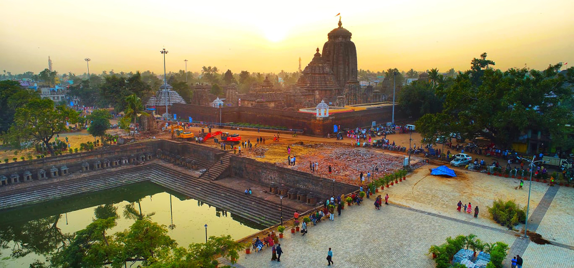 Odisha Tourism : Lingaraj Temple